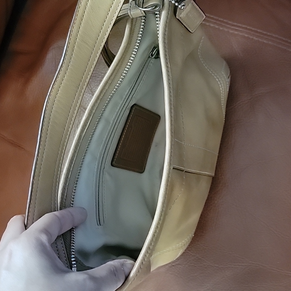 Coach Boho Tan Leather Bag - Gem